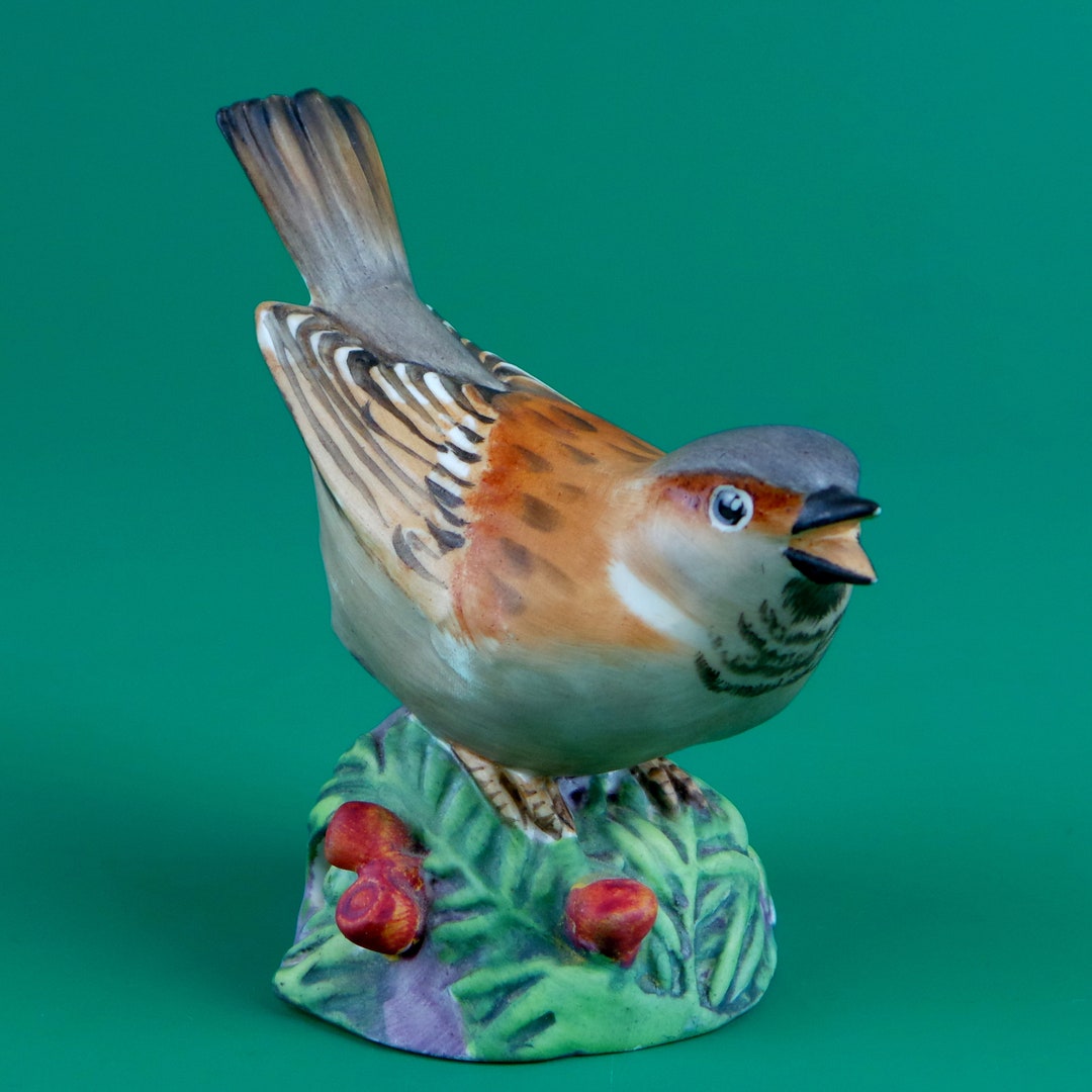 Royal Worcester Sparrow Figurine: Antique Bone China Bird, Made in ...