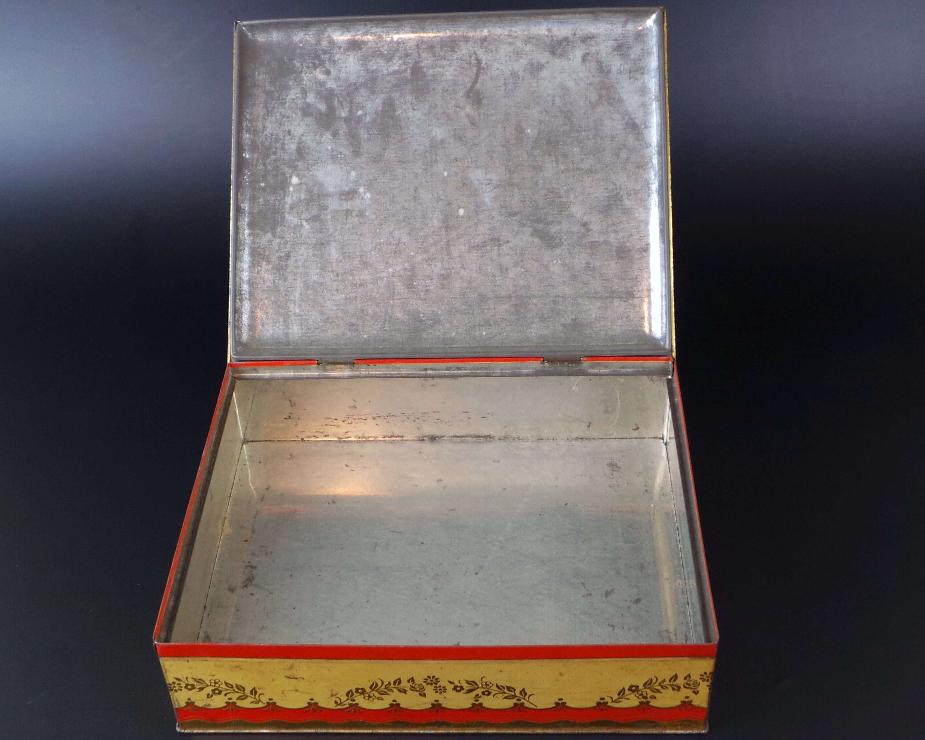 Vintage Tin Box Art Deco Tin Box Art Nuovo Made in England - Etsy