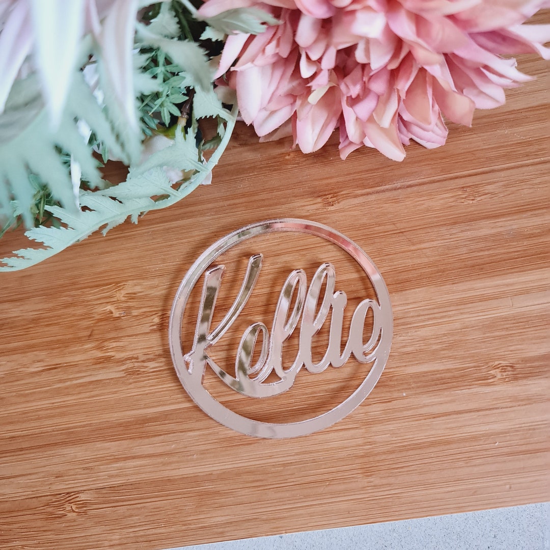 Place Seating Cards | Personalised Acrylic | Round Plaques | Place ...