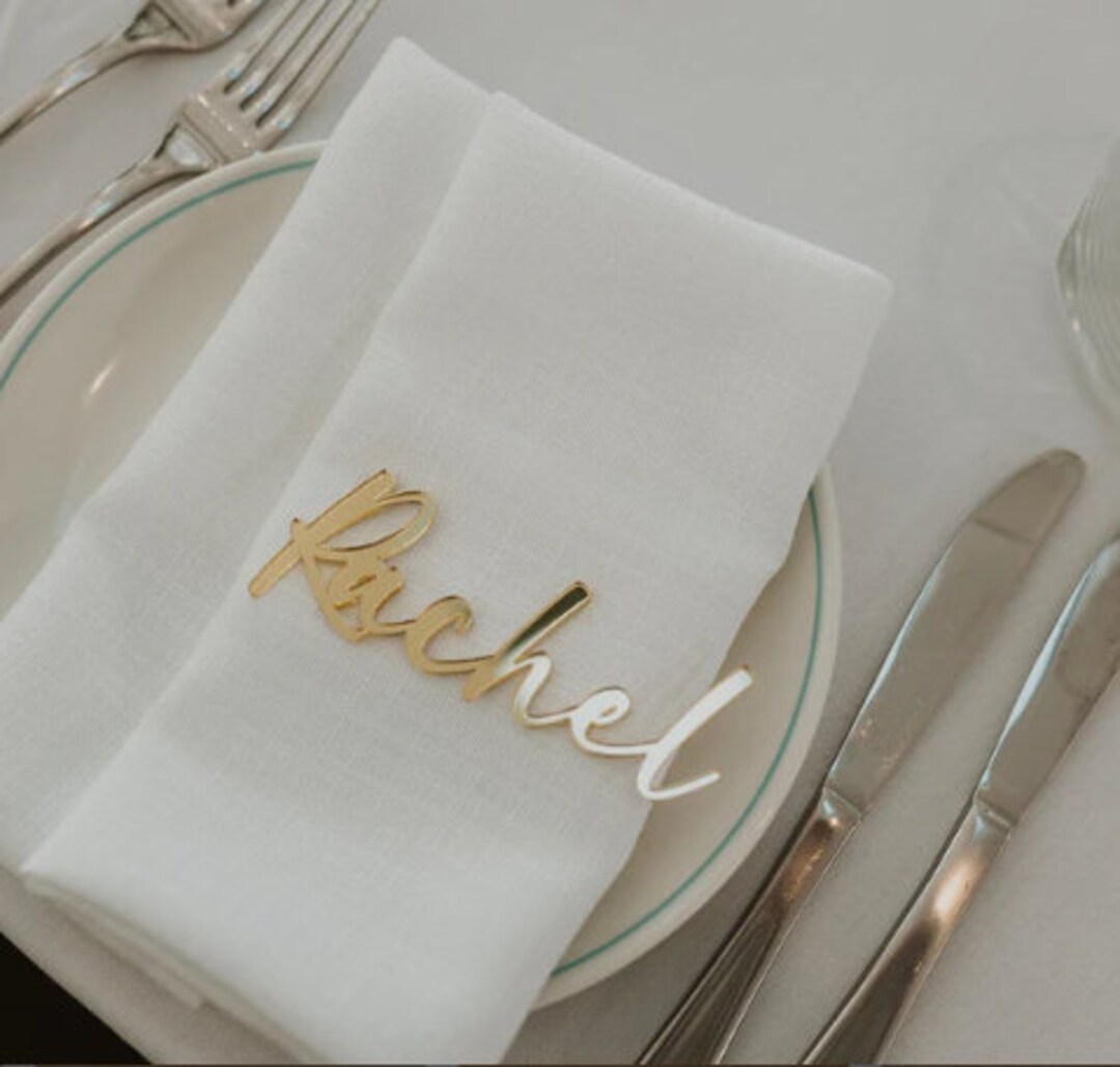 Personalised Acrylic Name Place Seating | Custom Name Place Cards ...
