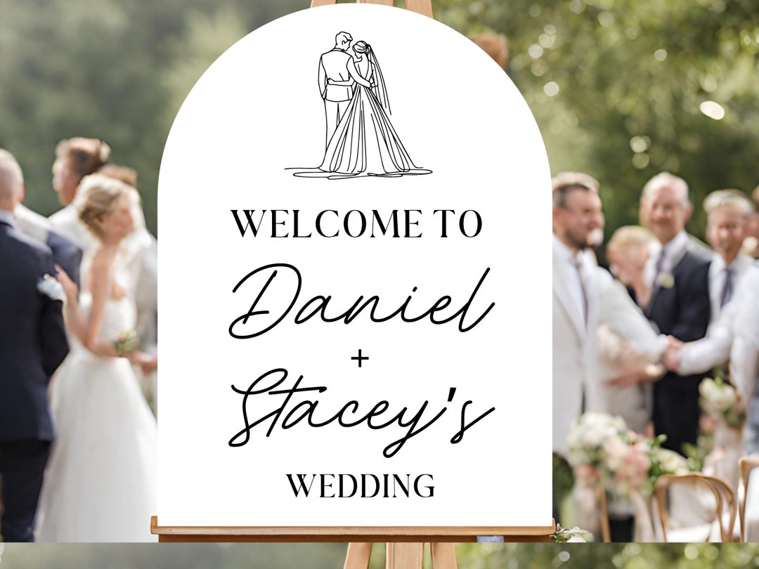 Acrylic Welcome Sign| Wedding Welcome Sign | Guest Signage | Mr & Mrs ...