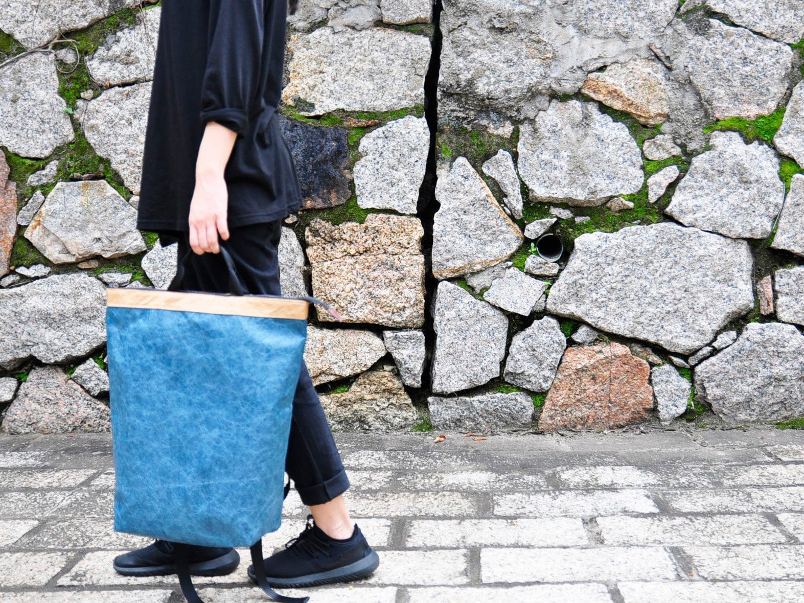 Tyvek® 2 Way Convertible 2 in 1 Backpack Handbag Tote Bag BLUE BROWN ...