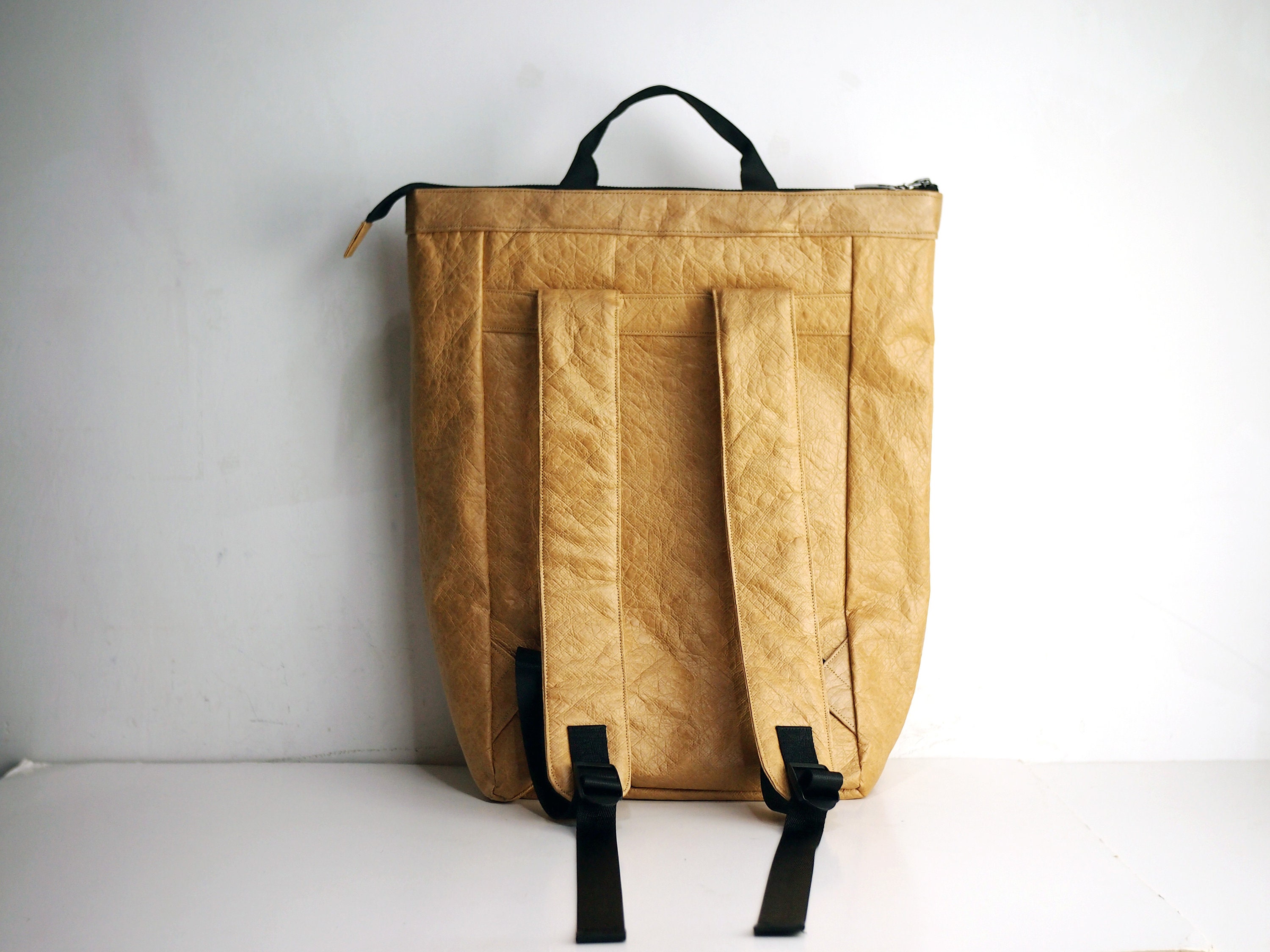 Tyvek® 2 Way Convertible (2 in 1) Backpack Handbag Tote Bag Beige Eco ...