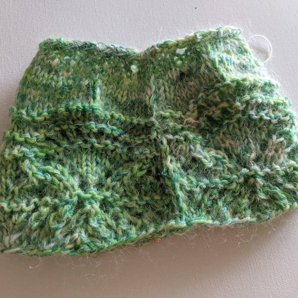 Green Capelet - Etsy