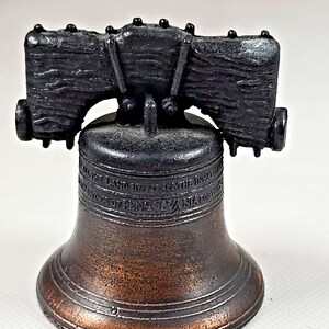 Vintage Mini Liberty Bell Figurine Patriotic Travel Souvenir USA ...