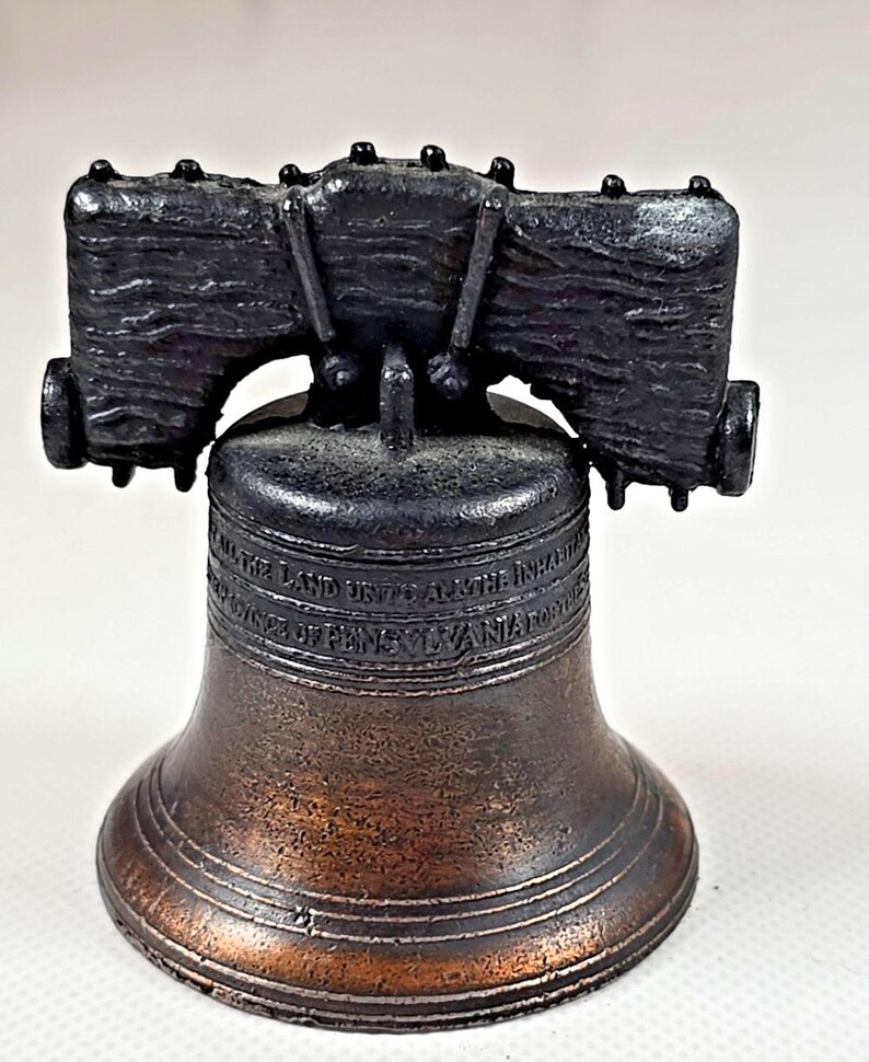 Vintage Mini Liberty Bell Figurine Patriotic Travel Souvenir USA ...