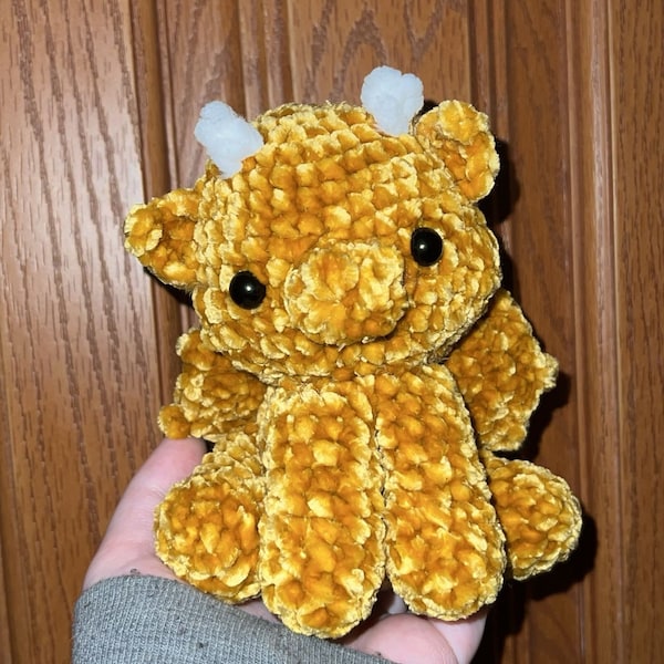 Fourth Wing Amigurumi Pattern - Etsy
