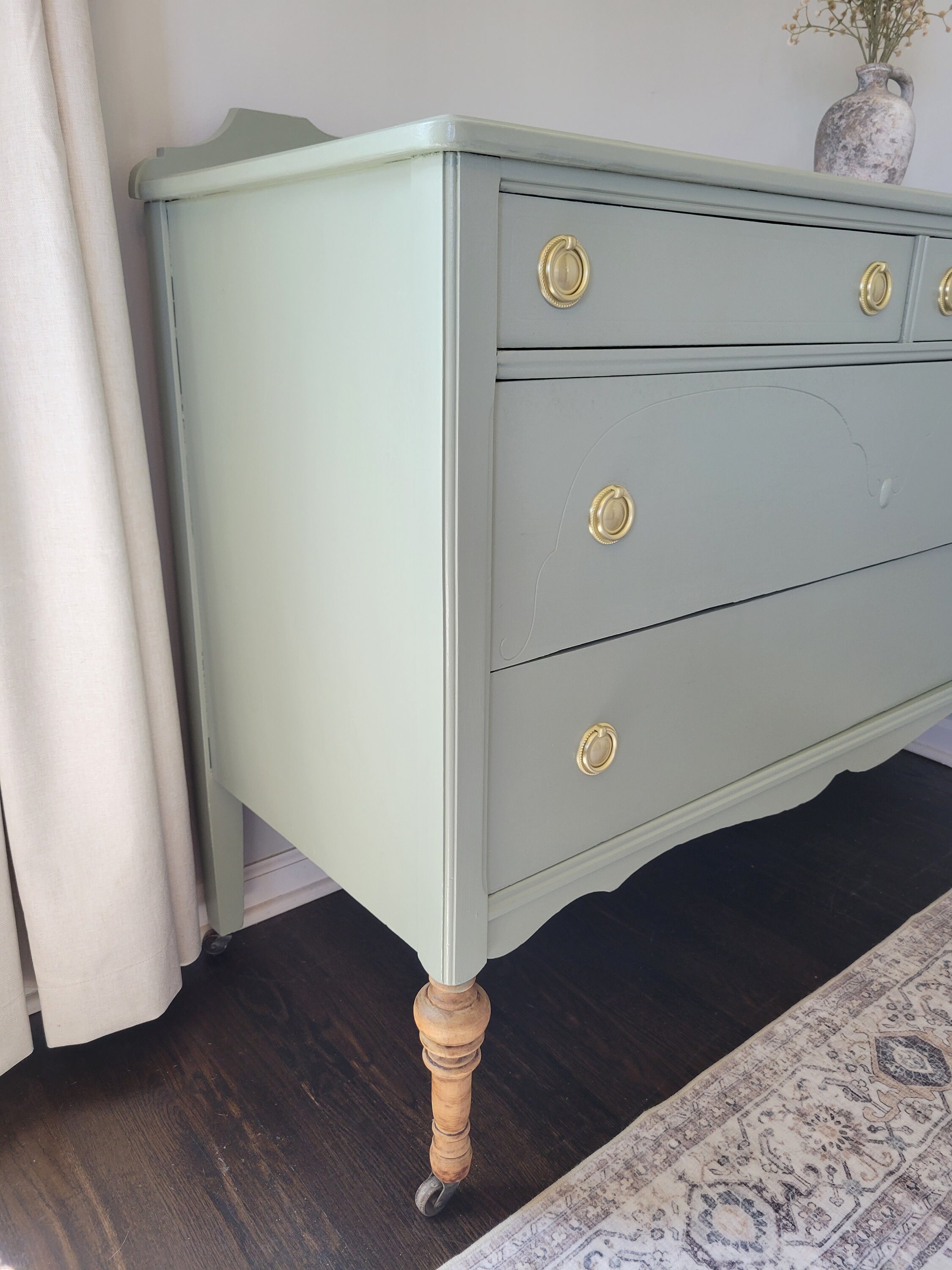 Sold Do NOT Purchase Sage Green Vintage 4-drawer Dresser / Chest of ...