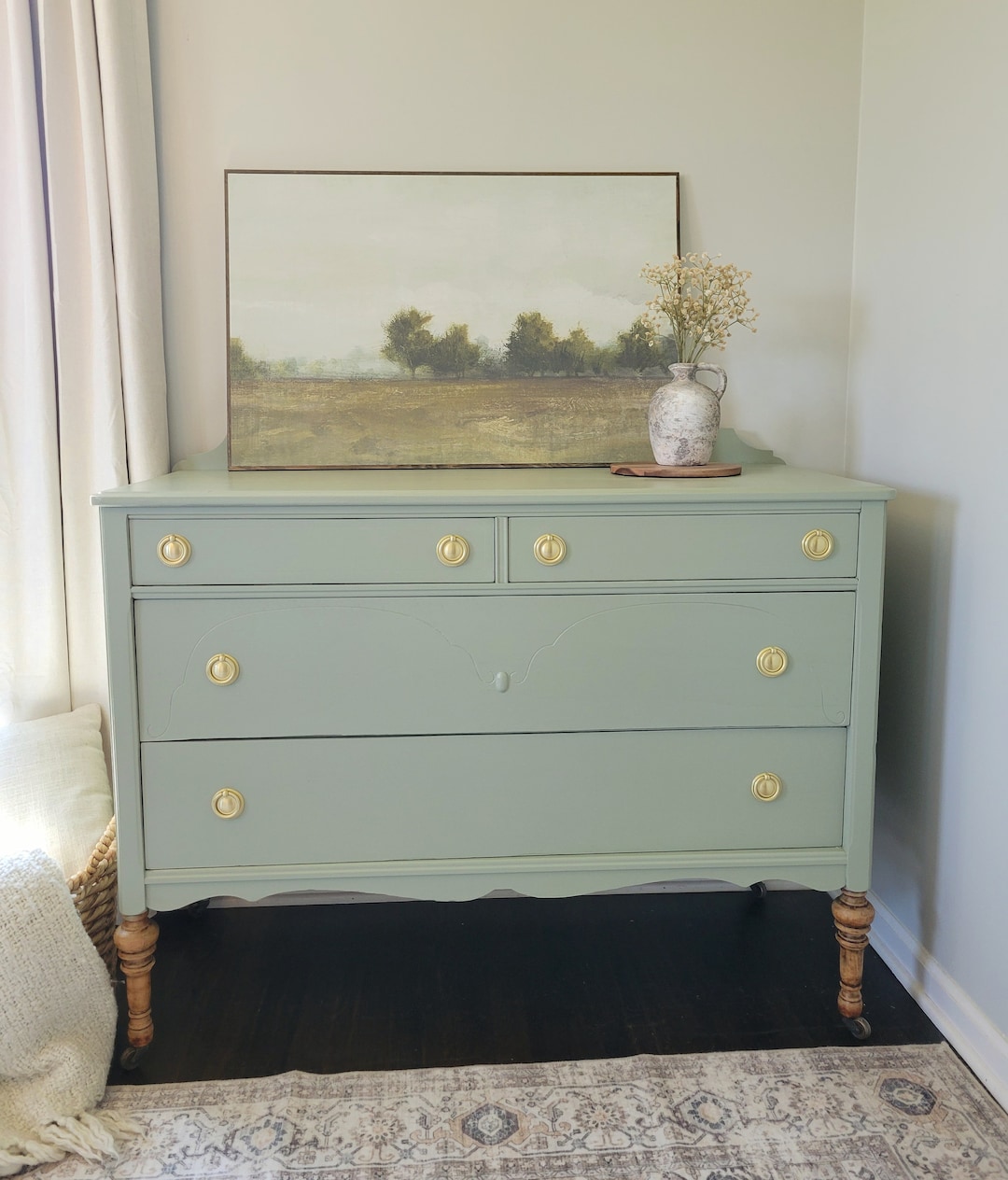 Sold ** Do NOT Purchase** Sage Green Vintage 4-drawer Dresser / Chest ...