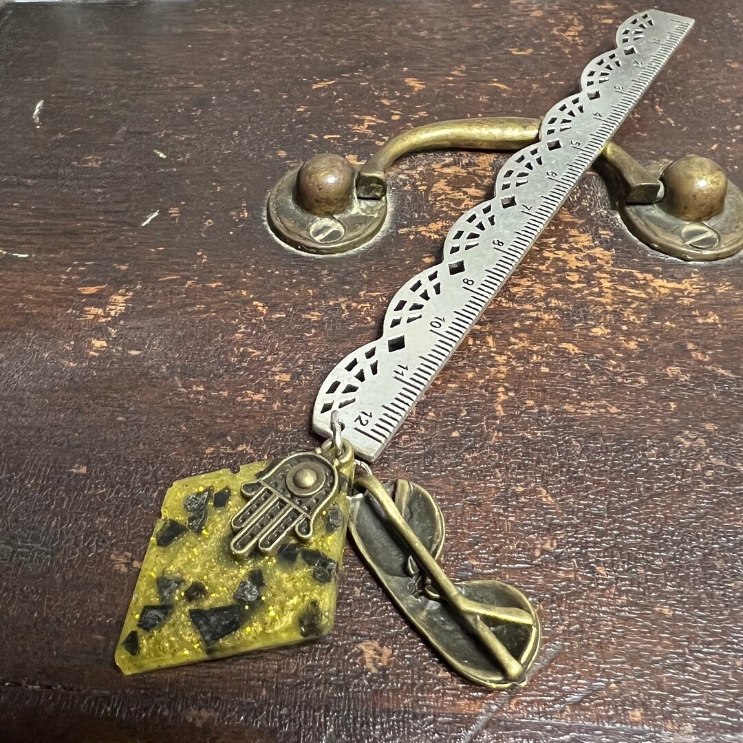 Silver Lace Rose Pd Ruler With Hand & Large Sunglasses With - Etsy
