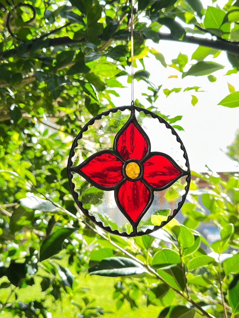 Stained Glass Art Deco Flower Suncatcher- Wuthering Heights - Etsy ...