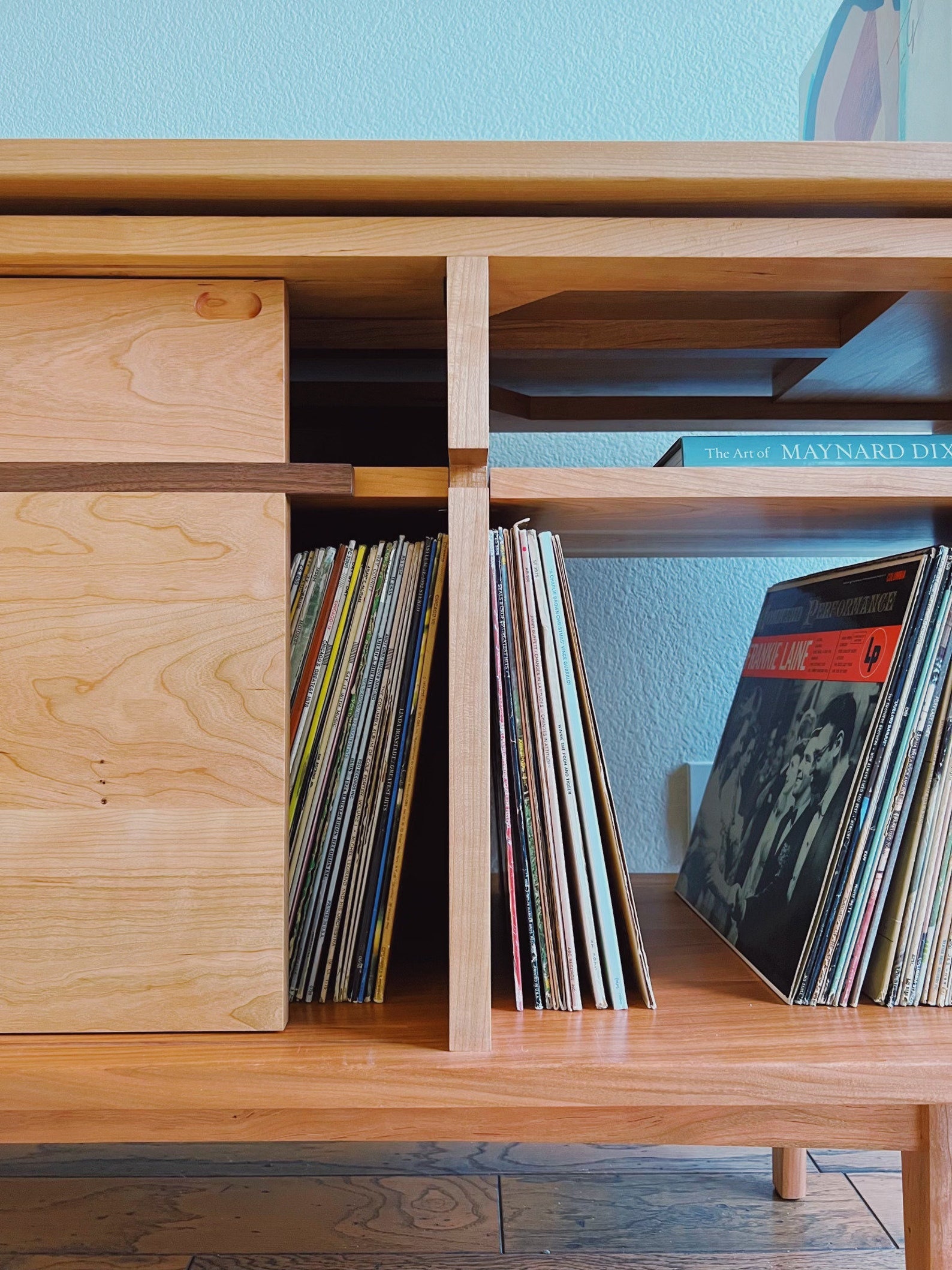 Vinyl Record Storage Mid-century Modern Record Player Table - Etsy