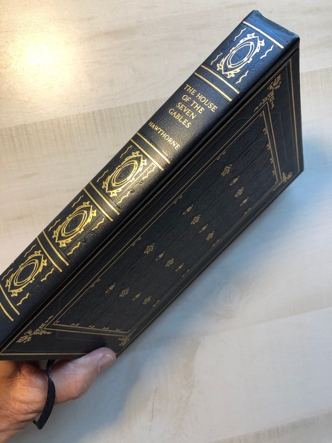 In Nearly New Condition "the House of the Seven Gables" by Nathaniel ...
