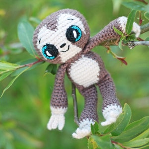 Sloth Crochet Pattern - Mini Crochet Animals for Beginners - Step by ...