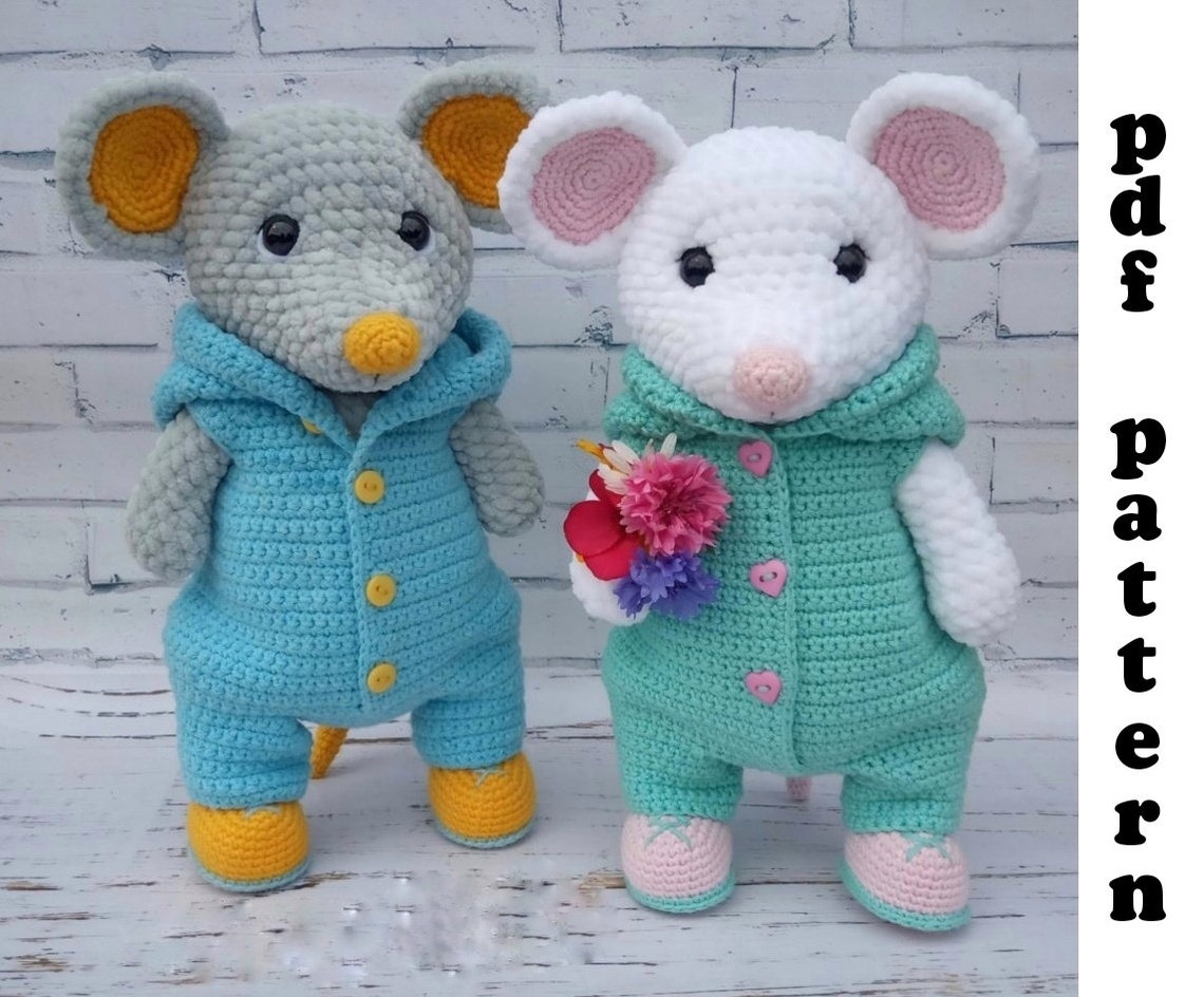 Amigurumi Crochet Pattern - Mouse in Overalls - Crochet Pattern Mouse ...