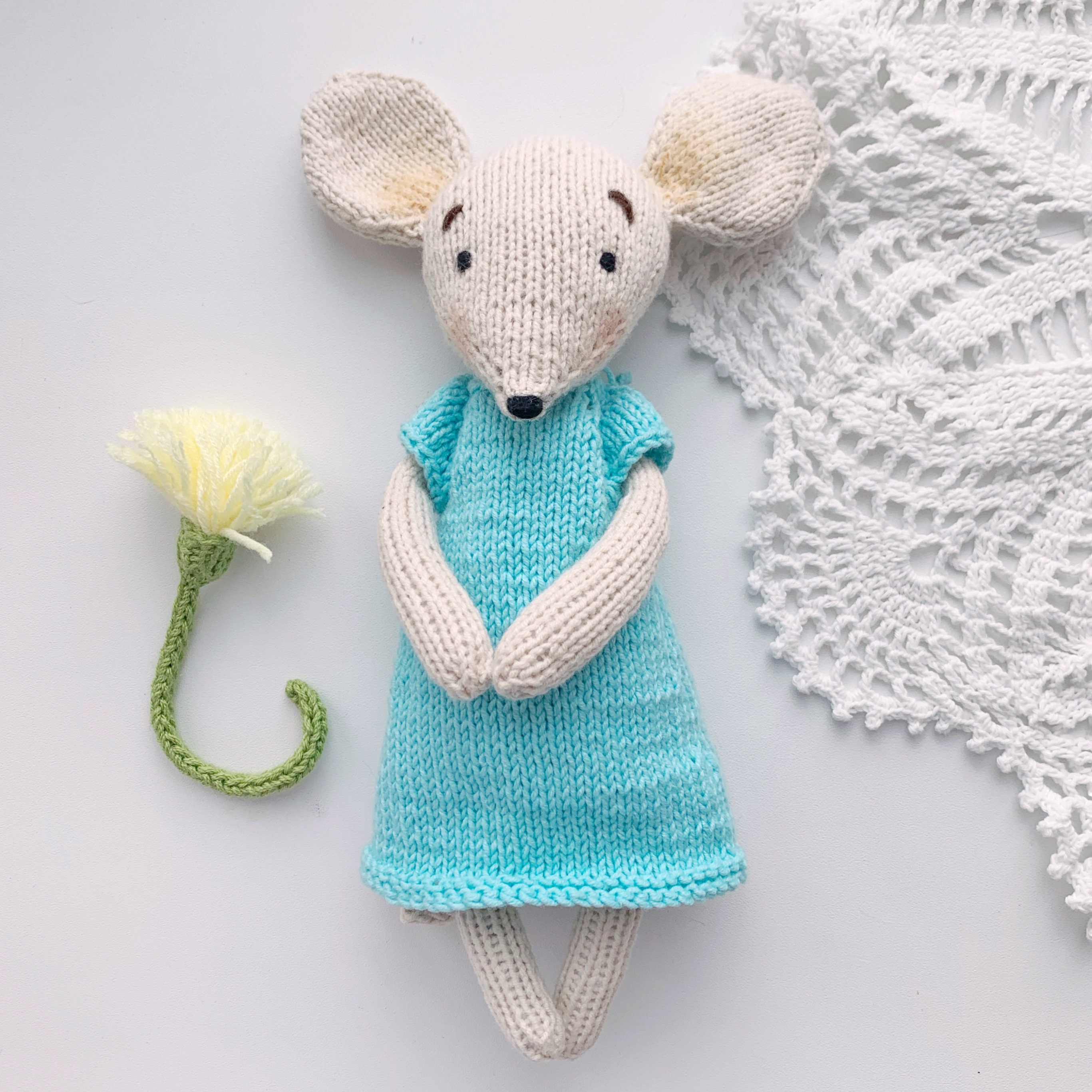 Mouse Knitting Pattern PDF Mouse With Dandelion Flat - Etsy