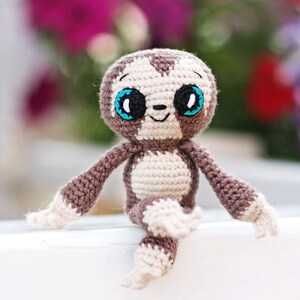 Sloth Crochet Pattern - Mini Crochet Animals for Beginners - Step by ...