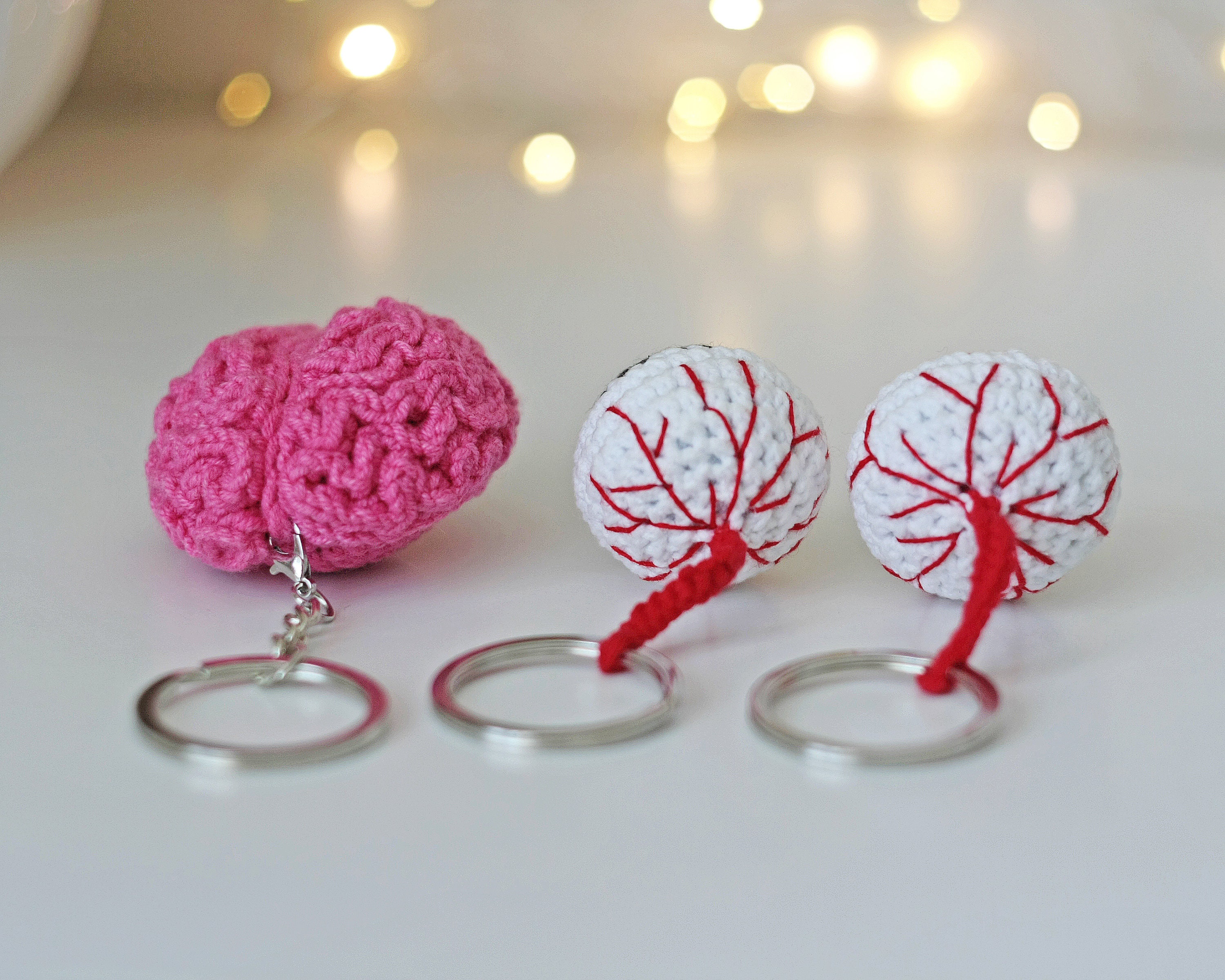 Halloween Crochet Keychain Eyeball and Brains Pattern - Amigurumi ...