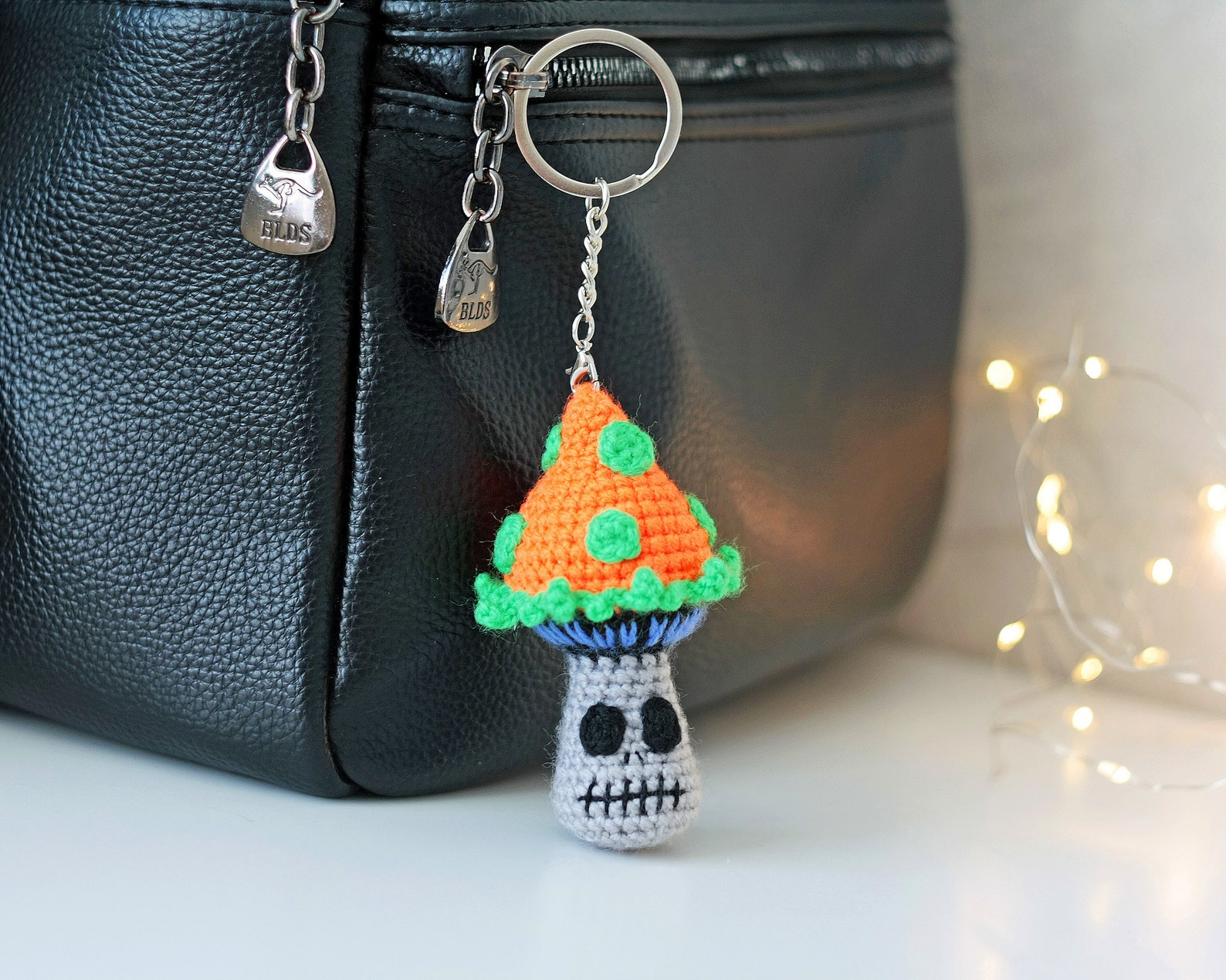 Skull Mushroom Crochet Keychain Pattern - Easy Halloween Spooky ...