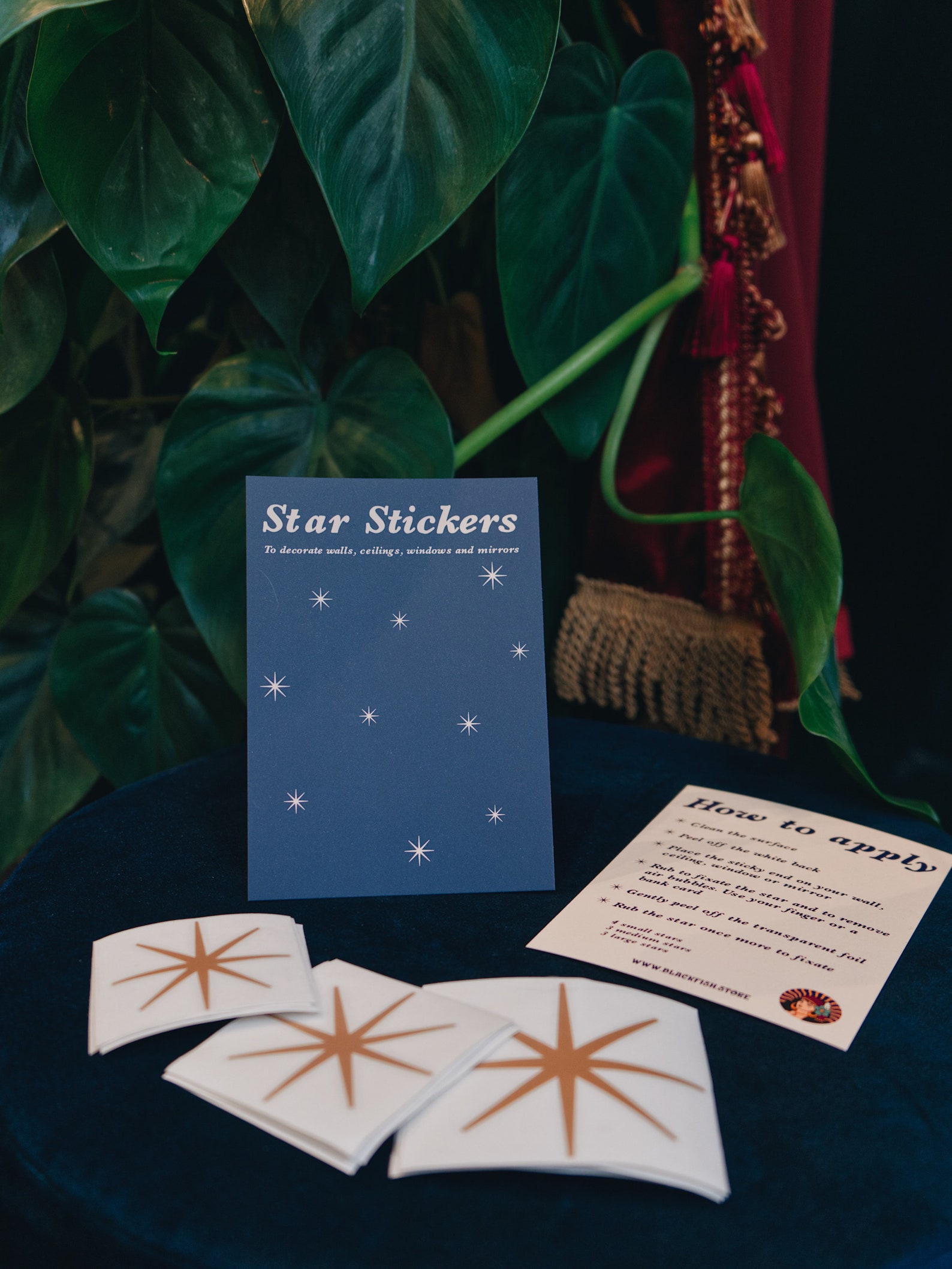 BLACKFISH Mystique Golden Wall & Ceiling Star Stickers - 10 Pieces ...