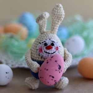 Easy Crochet Pattern Bunny Easter Bunny Simply the Perfect Gift for ...