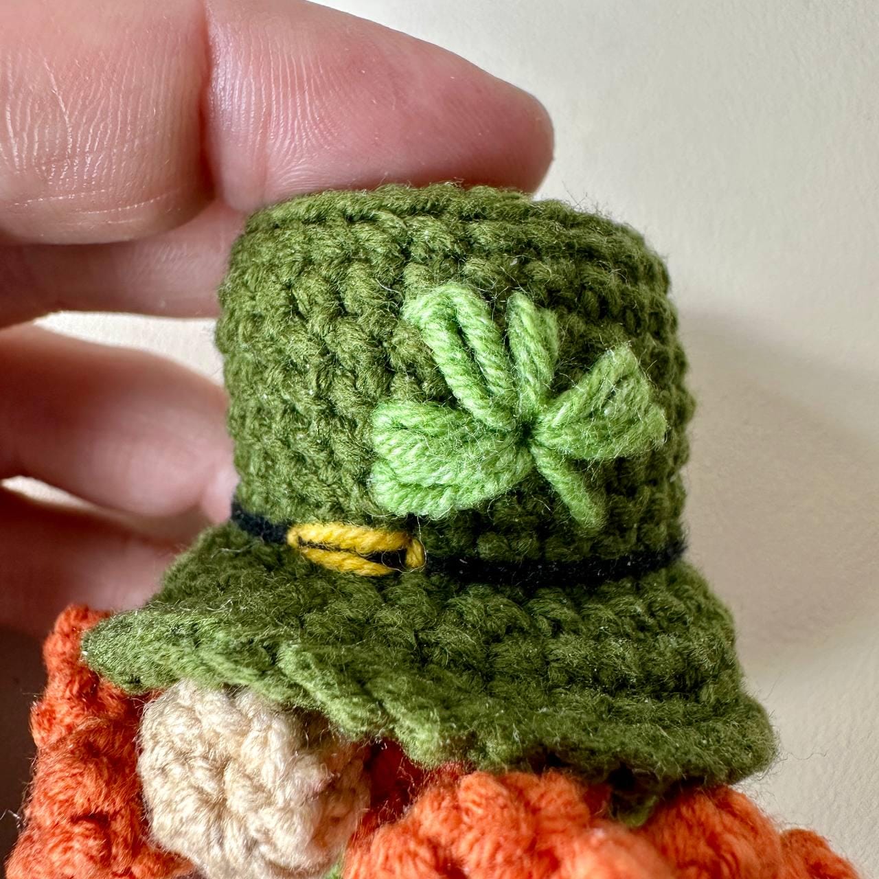 Crochet Patterns Saint Patrick Gnome Keychain, Crochet Keychain ...