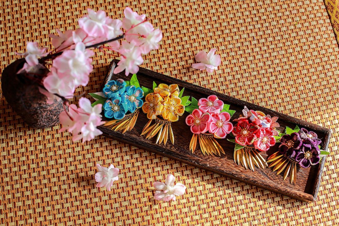 Japanese Kimono Hair Clip, Fabric Hair Clips, Kanzashi Flower Hair ...