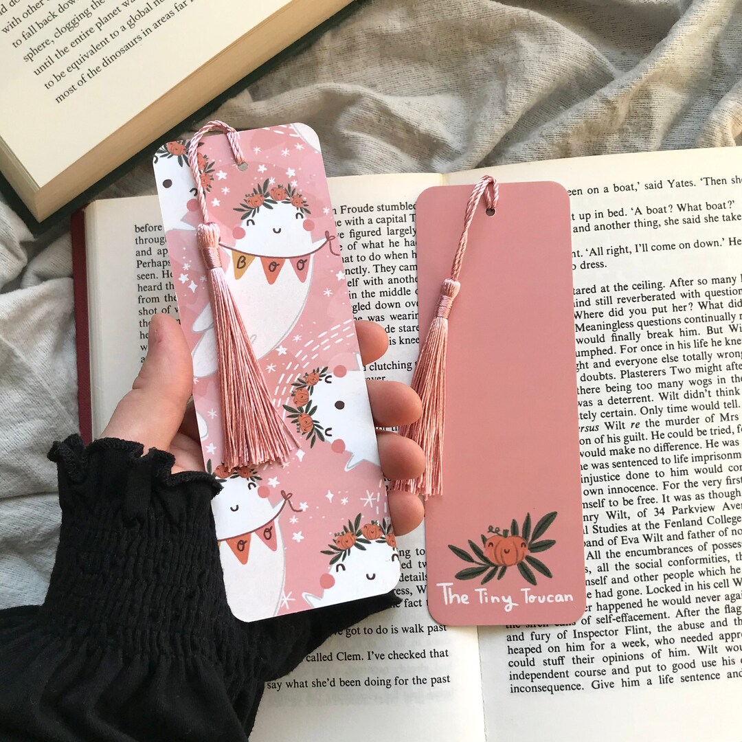 Boo! Ghosties Bookmark. Cute Halloween Ghosts With Pumpkin Crowns ...