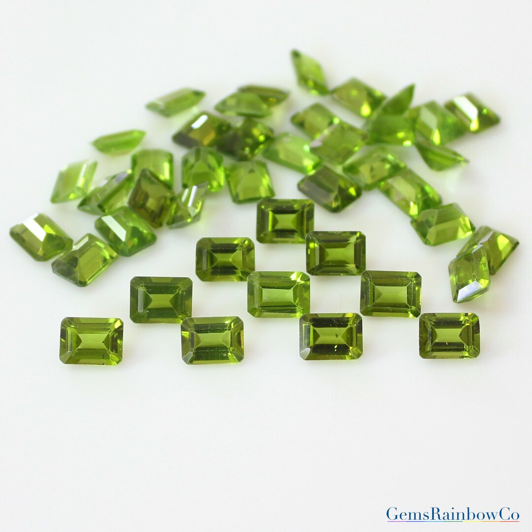Natural Olive Green Peridot Octagon Faceted Loose Gemstone in Size 7x5 ...