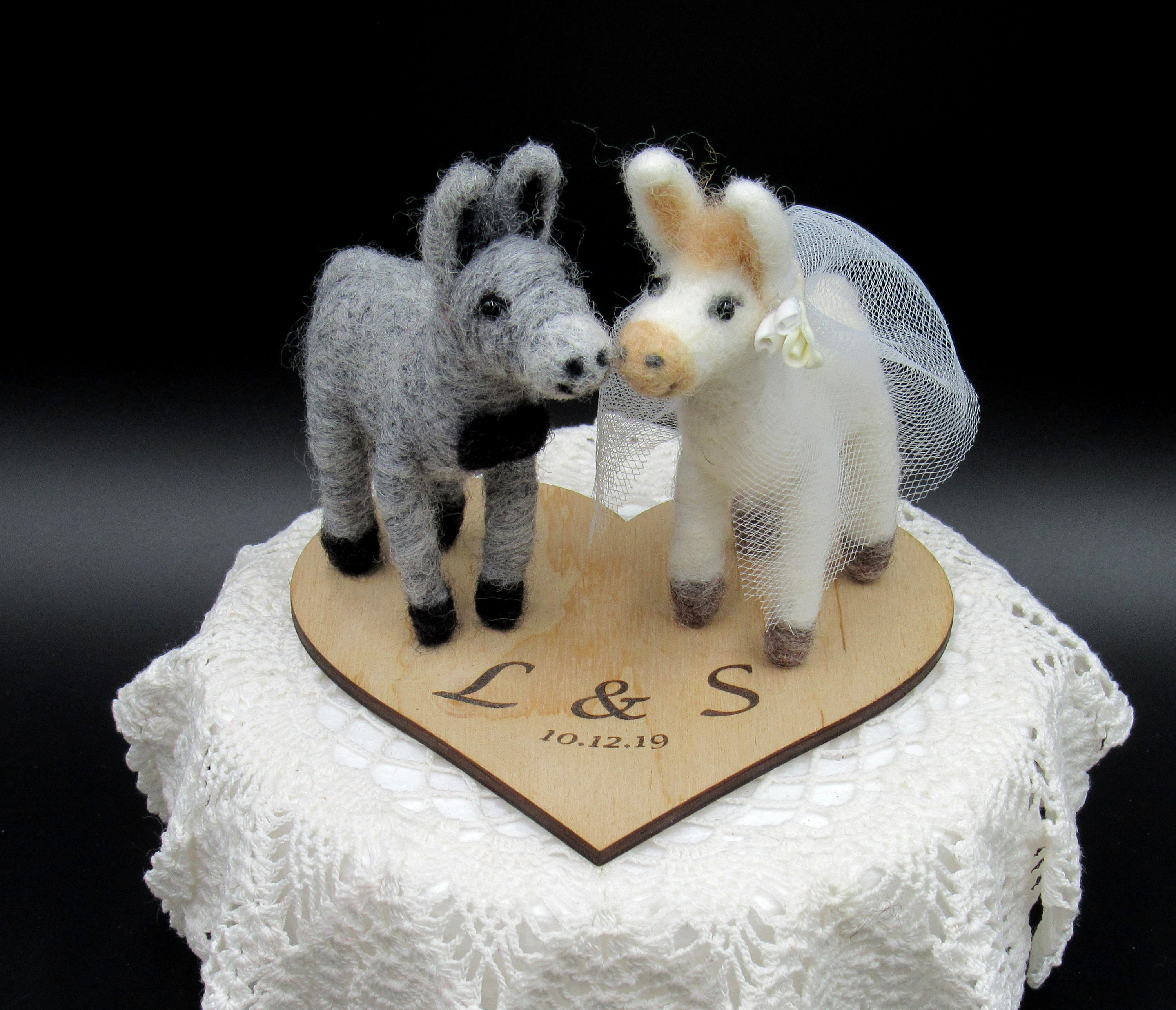 Donkey wedding cake topper Donkey groom and bride wedding gift | Etsy