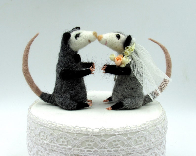 Possum Wedding Cake Topper Opossum Groom and Bride - Etsy
