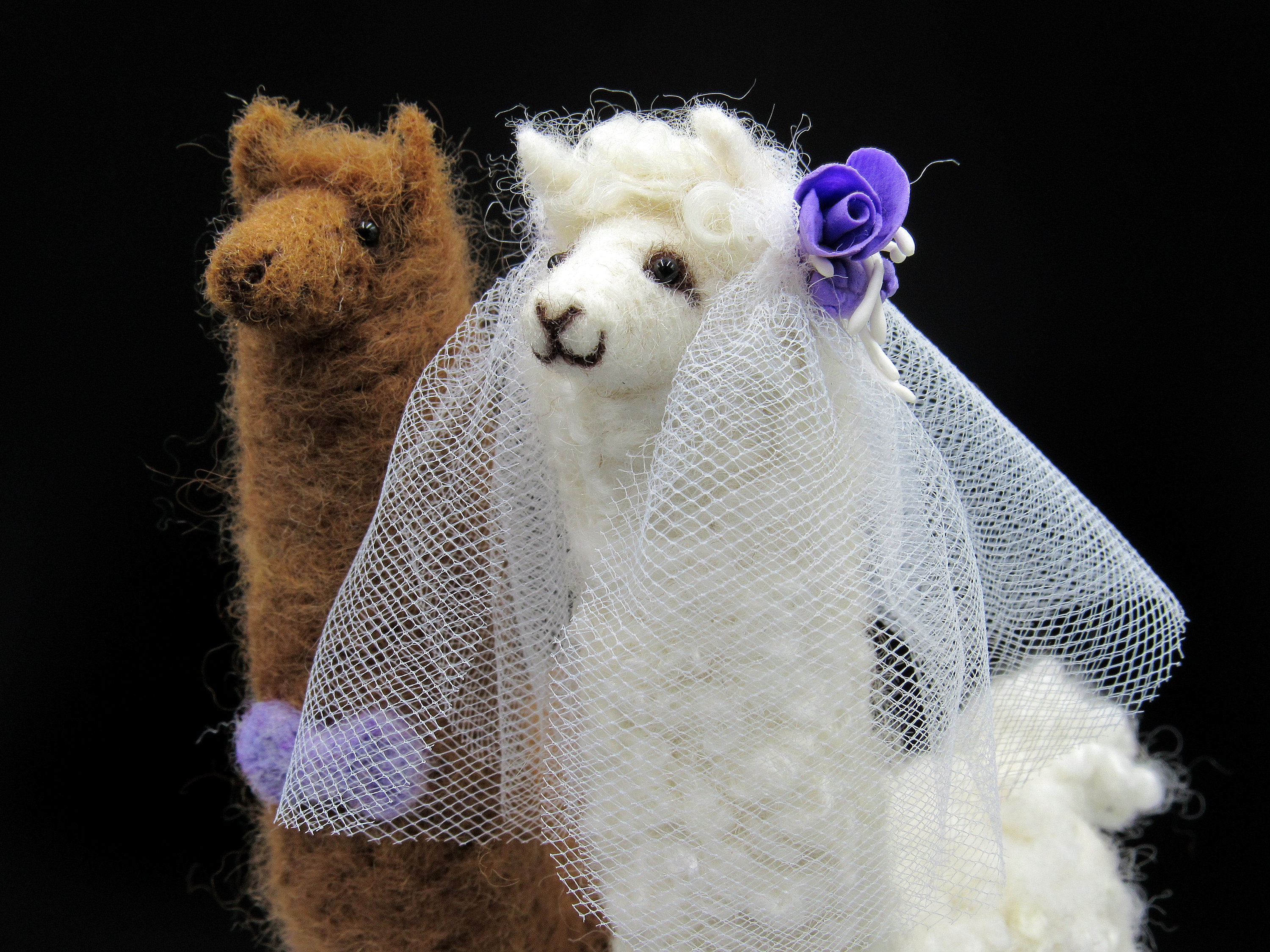 Alpaca Wedding Cake Toppers Brown Groom And White Bride Etsy