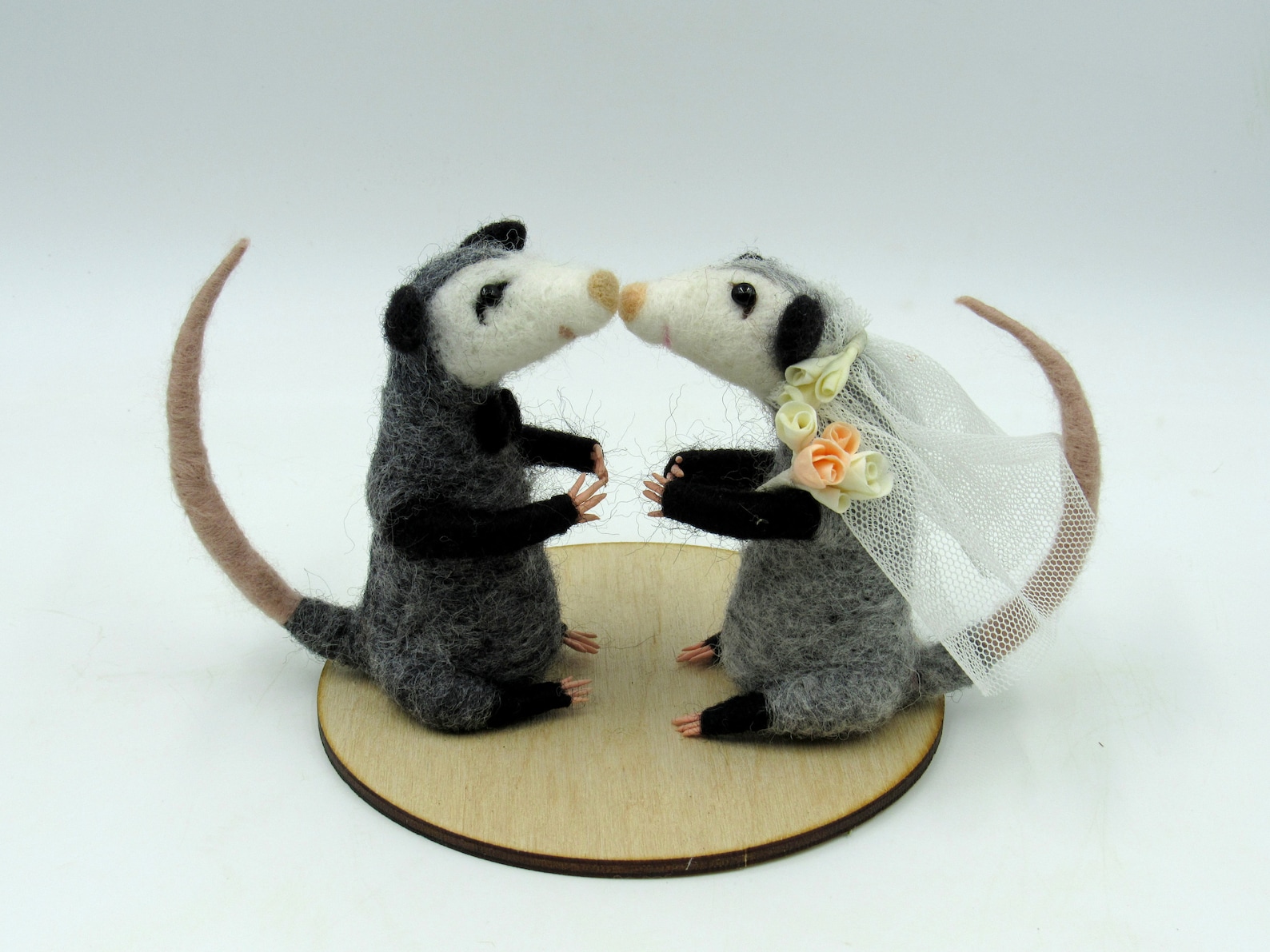 Possum Wedding Cake Topper Opossum Groom and Bride - Etsy