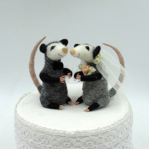 Possum Wedding Cake Topper Opossum Groom and Bride - Etsy