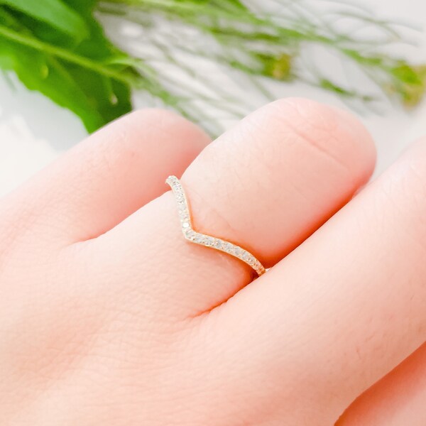 V Shape Ring - Etsy