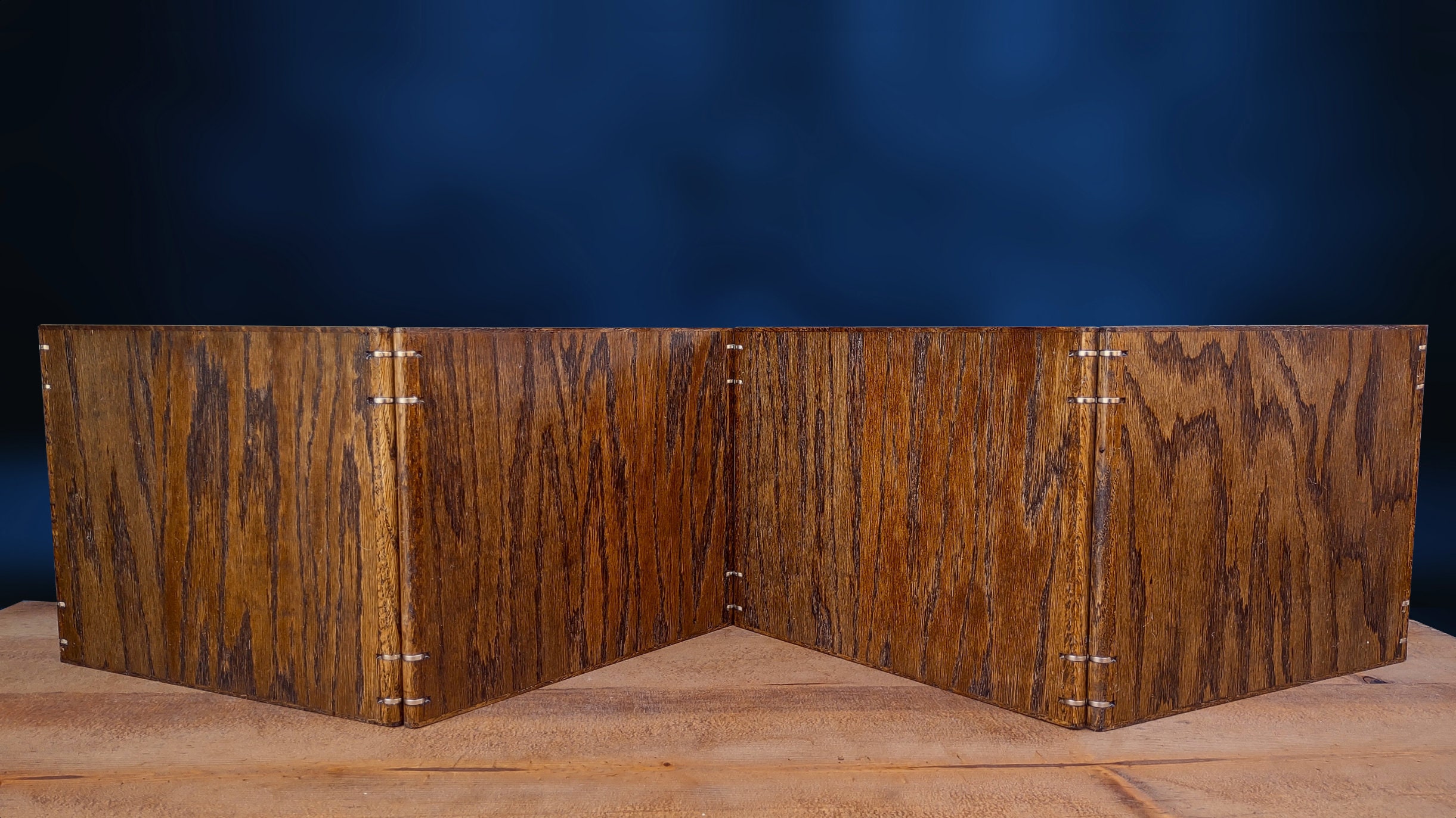 Oak Wood Dungeon Master Screen (landscape Short, Magnetic Game Master ...