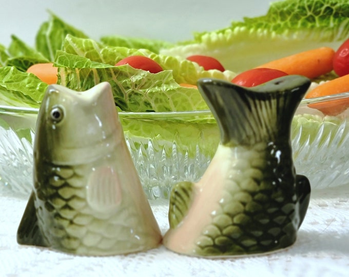 Vintage Fish Head and Tail Salt and Pepper Shakers, Ceramic Fish Shaker ...