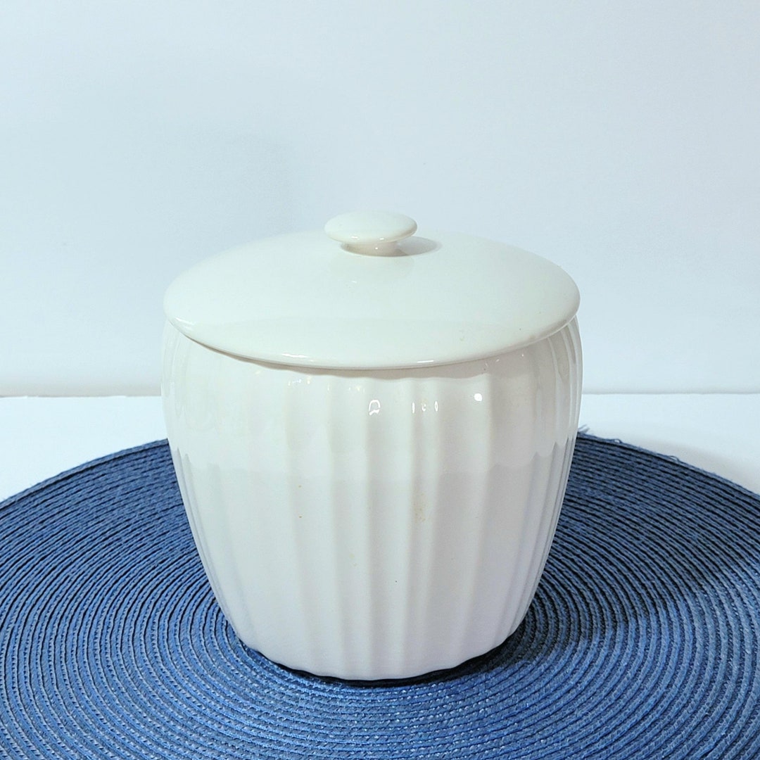 Vintage Corning Ware French White Stoneware Cannister, Ribbed Design - Etsy
