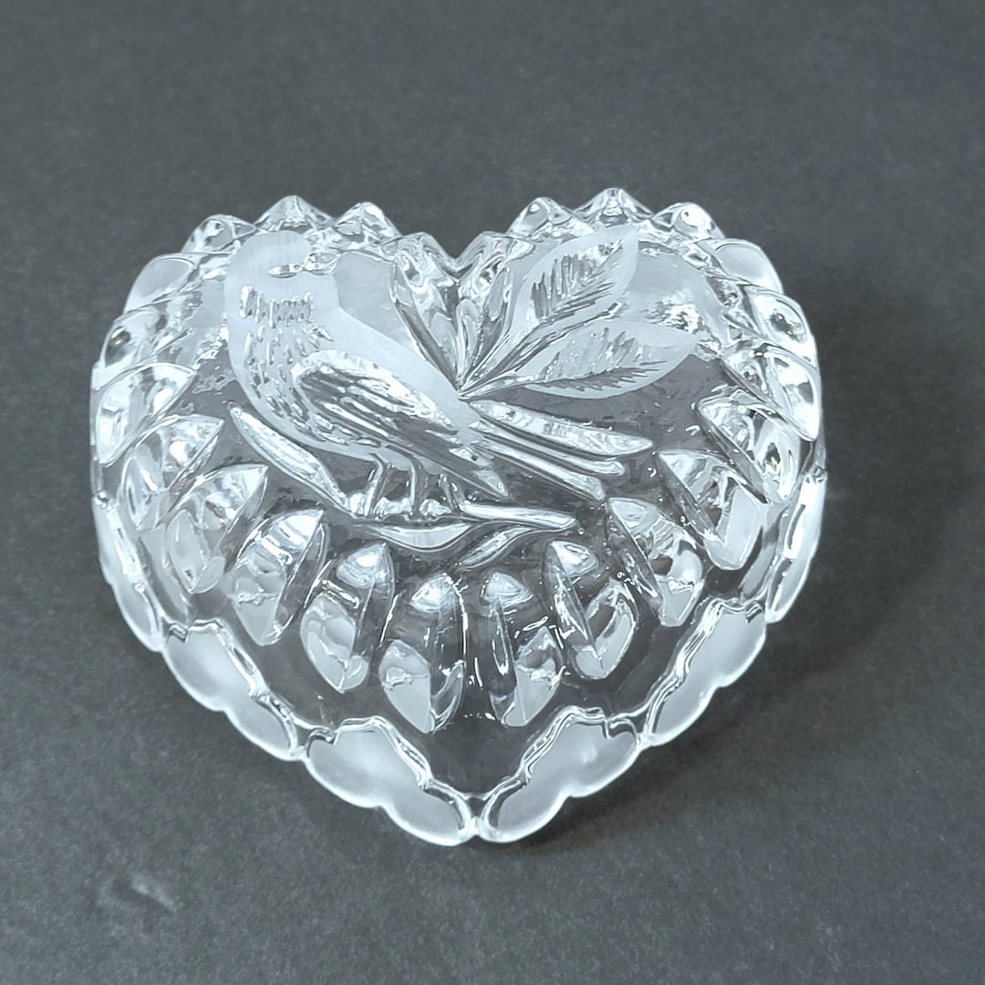 Vintage Hofbauer Byrds Crystal Trinket Box, Heart Shaped Bird Pattern ...