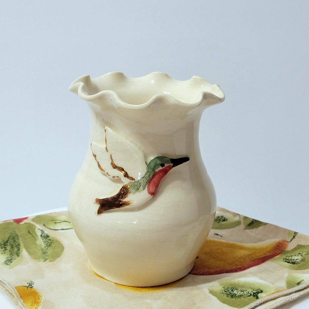 1999 Artisan Signed Handmade Pottery Hummingbird Vase, Scalloped Edge ...