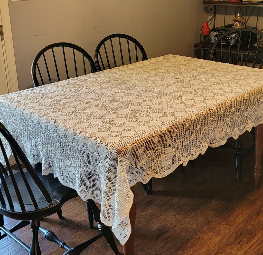 Mid-century Tablecloth, Hand Crocheted Beige Floral Pattern Rectangular ...