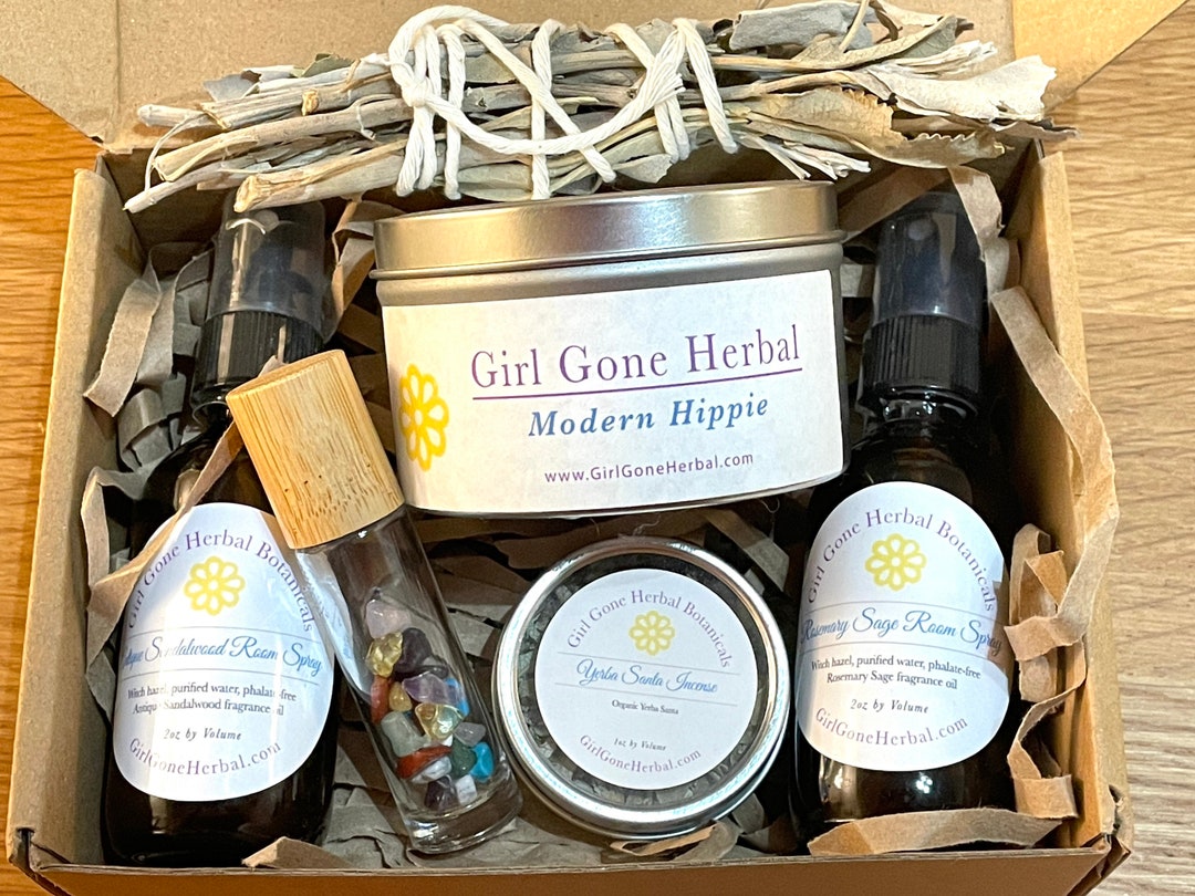 Modern Hippie Hemp Gift Box, 7-piece Healing Gift Set, Organic Herb and ...