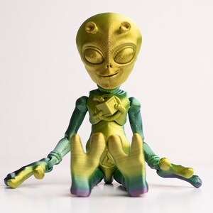 Flexi Alien 3D Printed made to Order Articulated Fidget Sensory Toy - Etsy