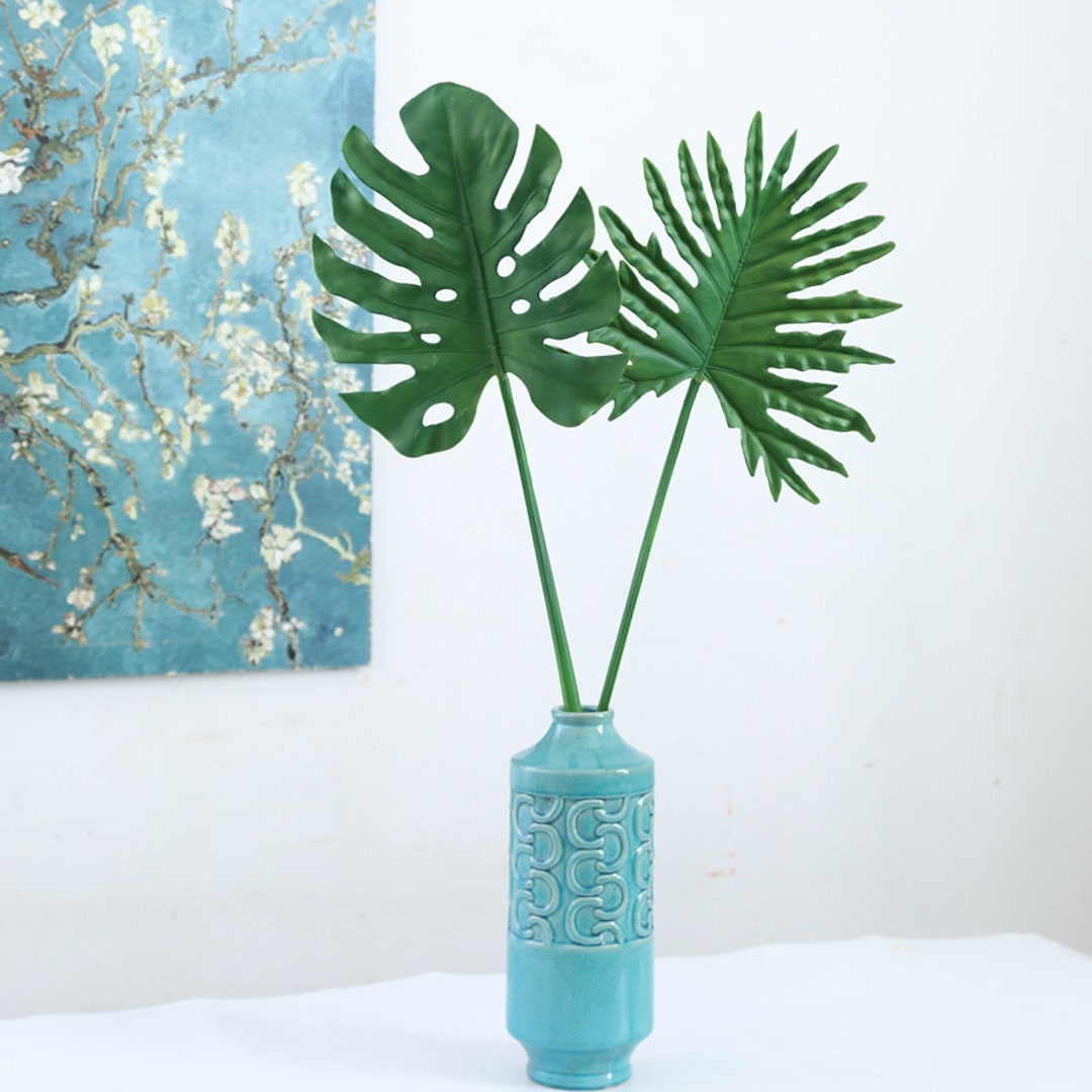 Real Touch Evergreen Leaves Home Decor Leaves , 2 Style, for Bouquet ...