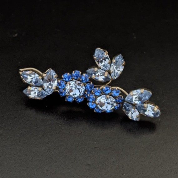 Ancienne broche en porcelaine - Gem