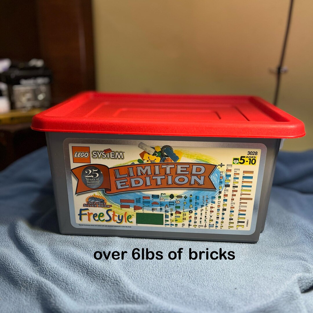 LEGO Freestyle: Limited Edition Silver Brick, Freestyle Tub (3028) Plus ...