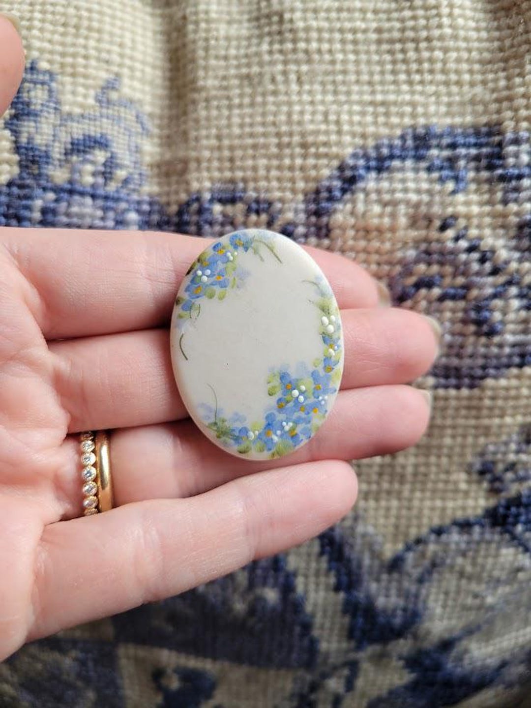 Vintage White Ceramic Hand Painted Pin/brooch - Etsy
