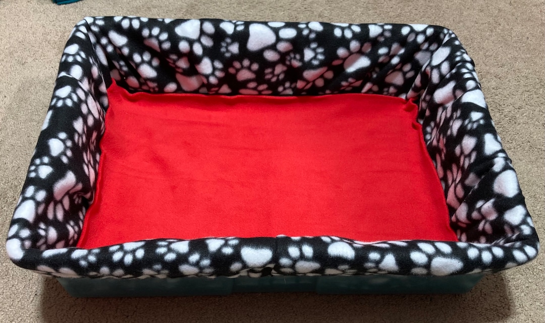 Tiny Dog Whelping Box Cover Liner for Litters Puppies Kittens - White ...