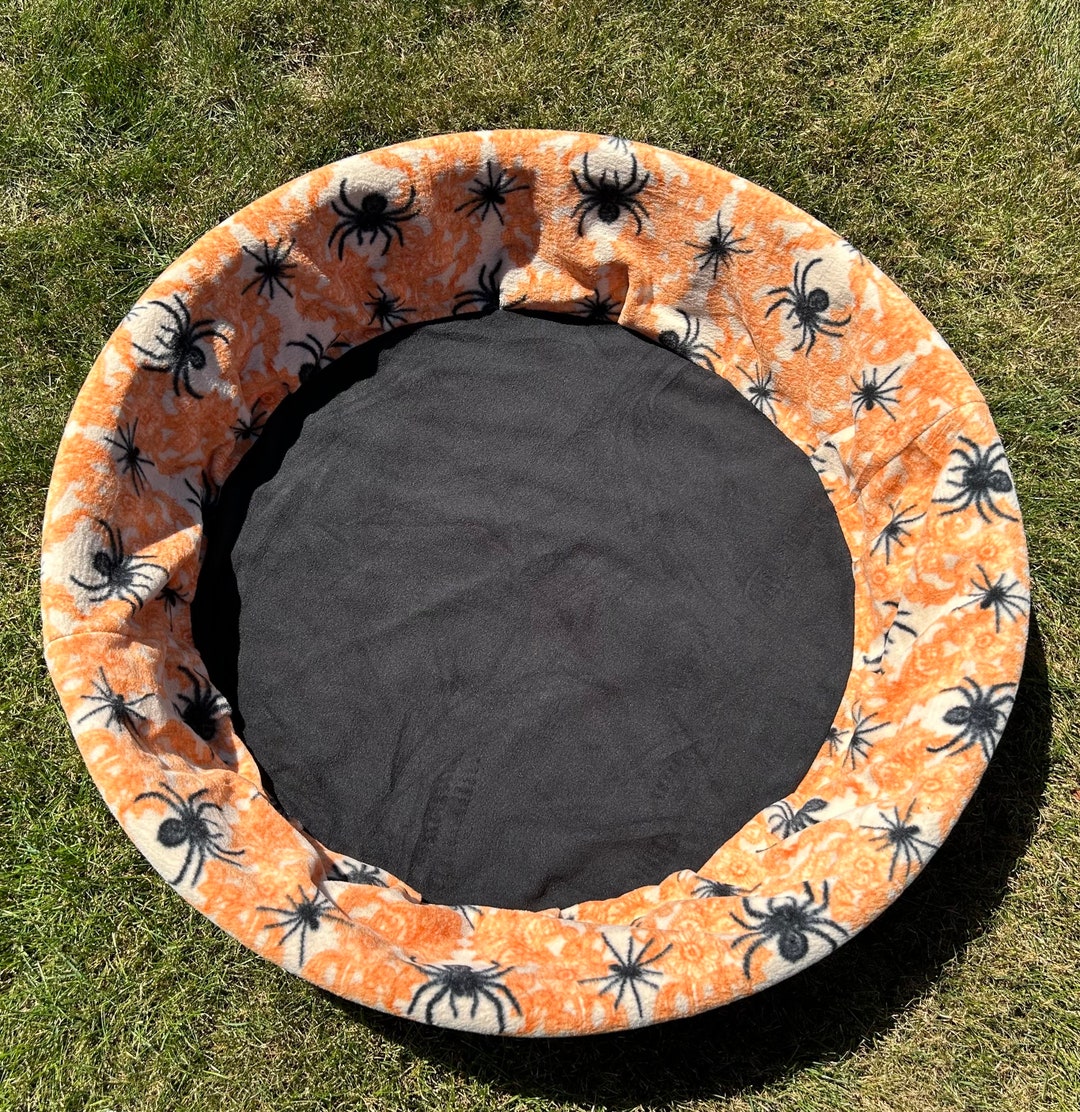 SHIPS FREE SMALL Fleece Whelping Pool Cover Spiders and Lace Black ...