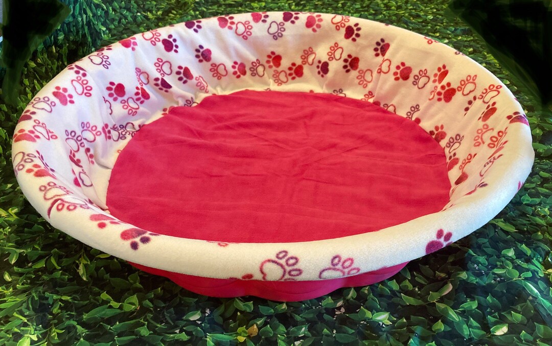 SHIPS FREE! SMALL Fleece Whelping Pool Cover - Pink Paw Prints on White ...